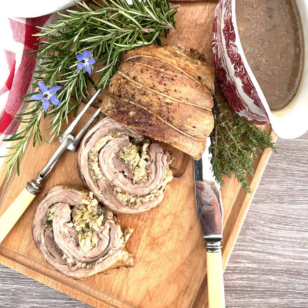 Slow Cooker Beef Cheeks - Great British Recipes