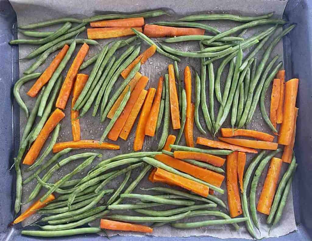 Roasted Green Beans and Carrots - Great British Recipes
