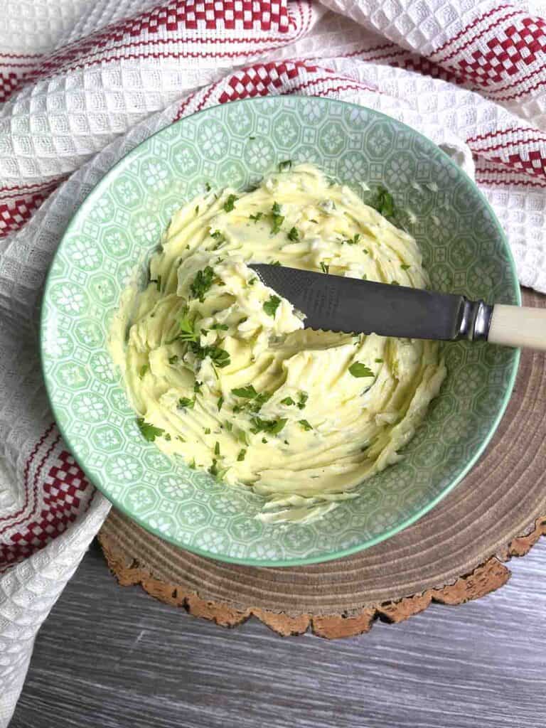 Roasted Garlic Butter - Great British Recipes