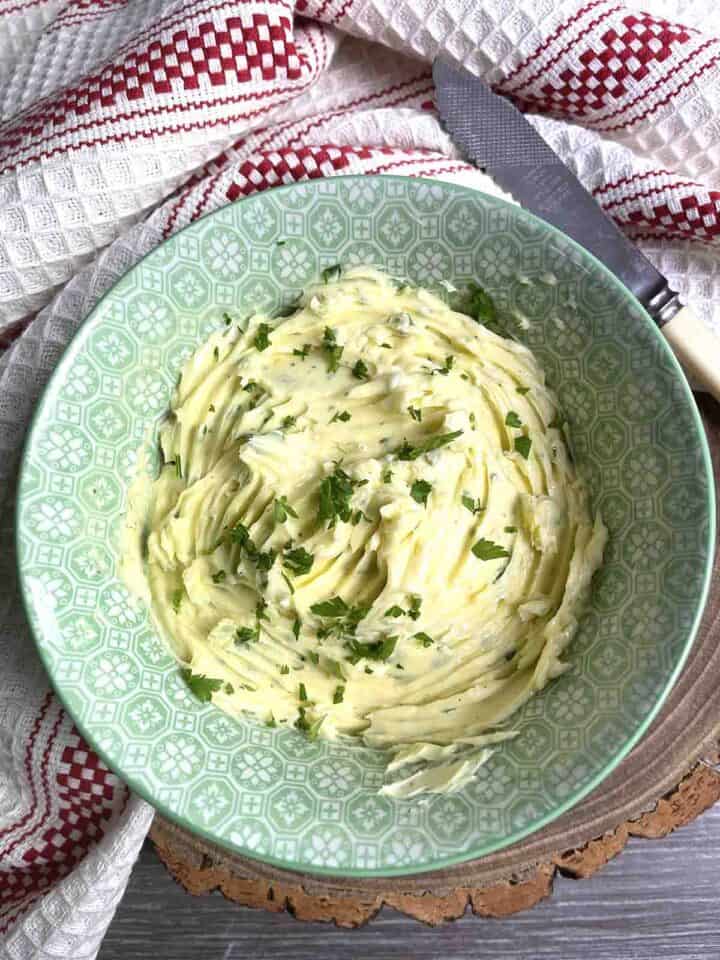Roasted Garlic Butter - Great British Recipes