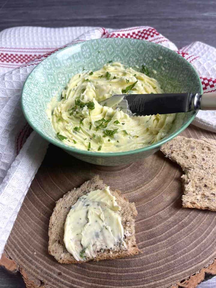 Roasted Garlic Butter - Great British Recipes